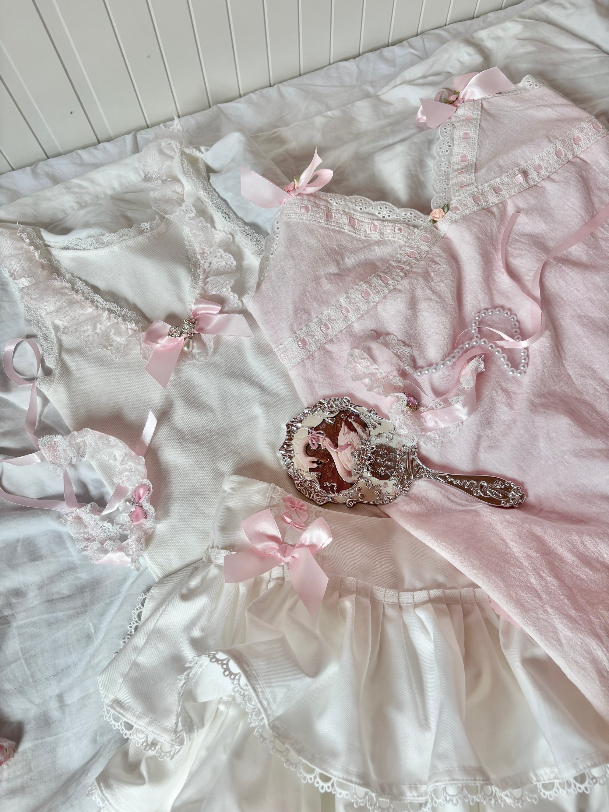 Doll Hub